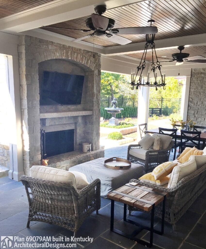 4-Bedroom Dual-Story Rustic Shingle House with Guest Wing and Palladian ...